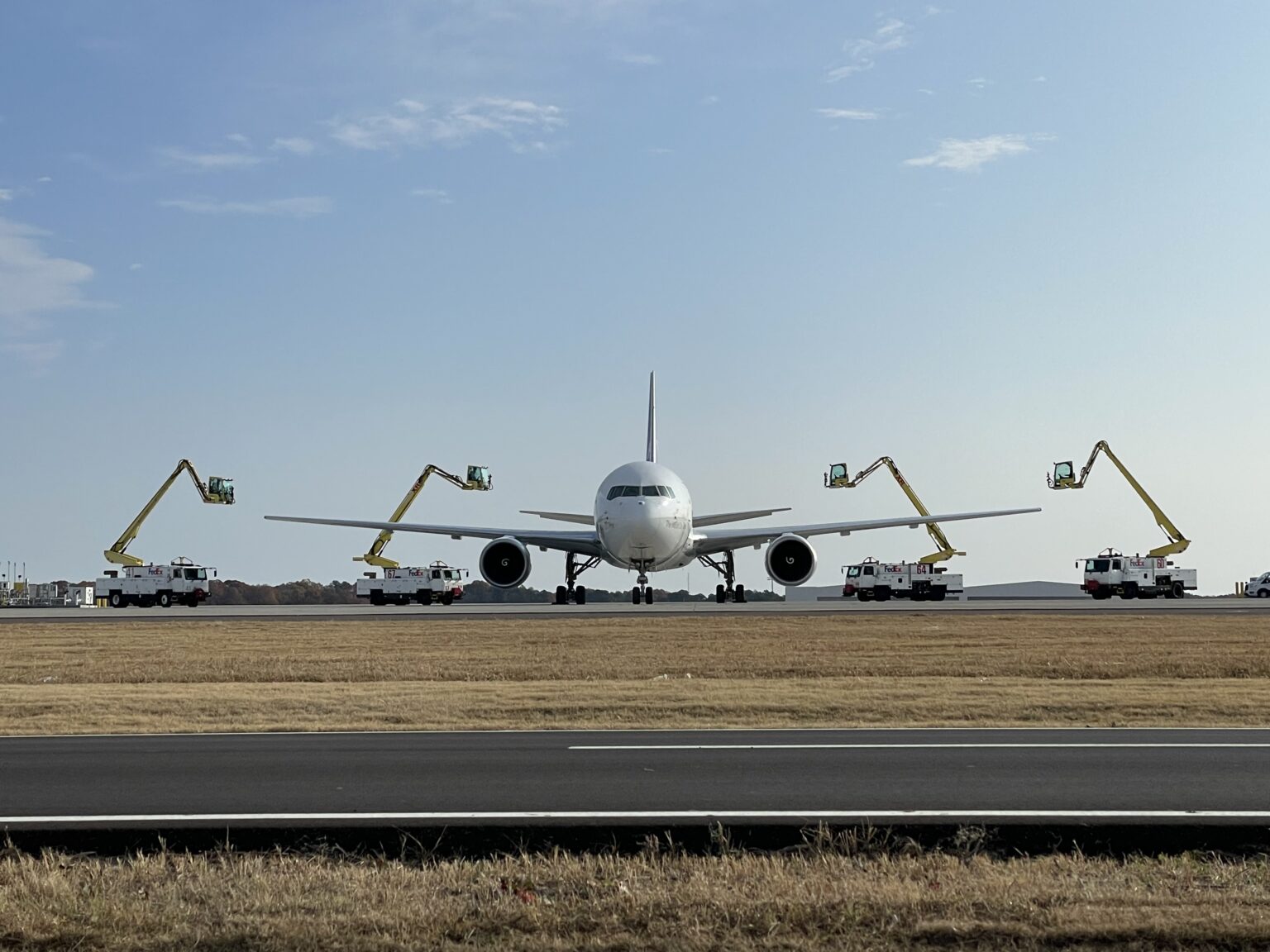 New De-Icing Pad Built at Memphis International Airport | Airport ...