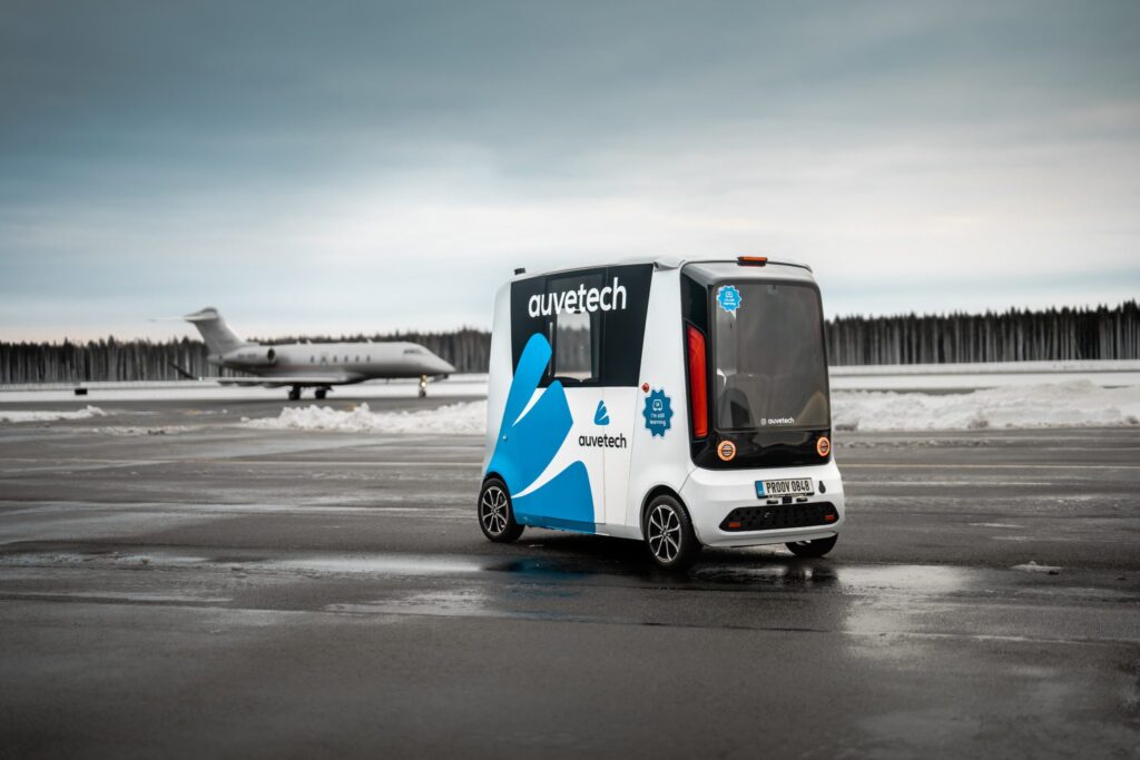Estonia: Magnetic MRO Deploys Autonomous Shuttles at Tallinn Airport ...