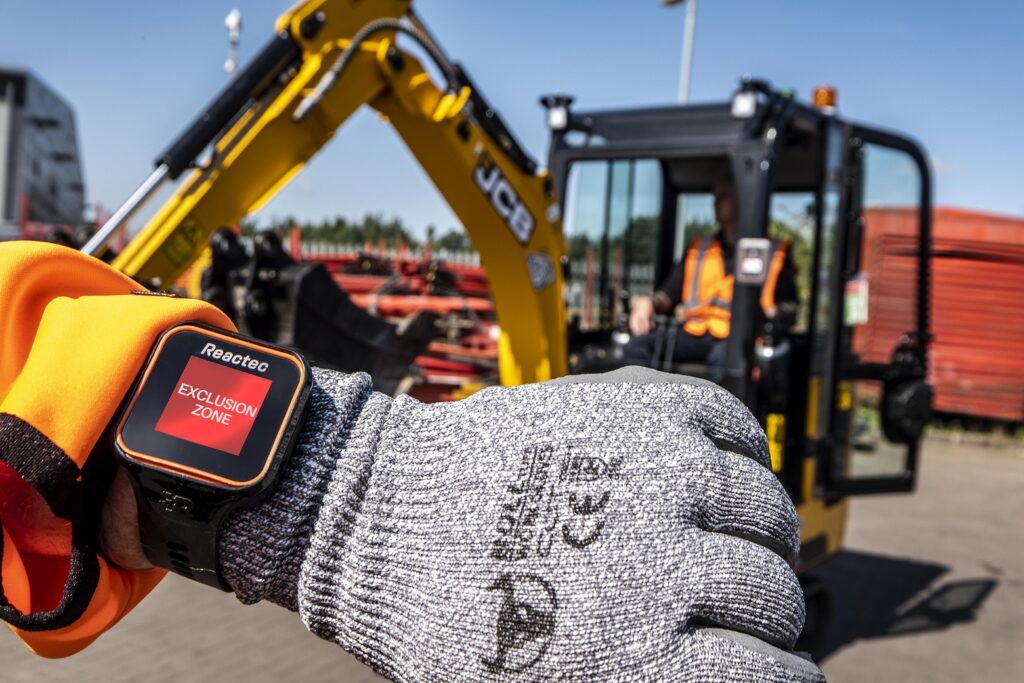Ferrovial Trials Reactec Smart Watch to Enhance Worker Safety at ...