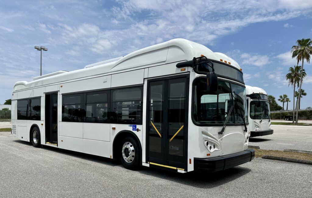 Four Electric Shuttle Buses to Operate at TPA | Airport Industry-News