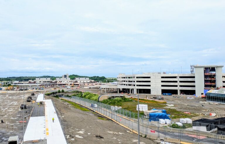 Inside Pittsburgh International Airport's New Landside Terminal ...